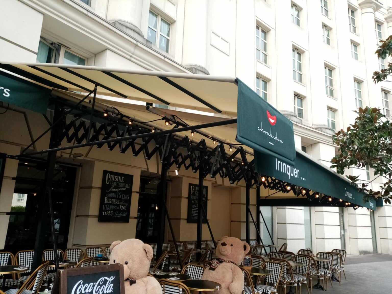 Choubidou: Stores à bras pantographe – ARC EN CIEL